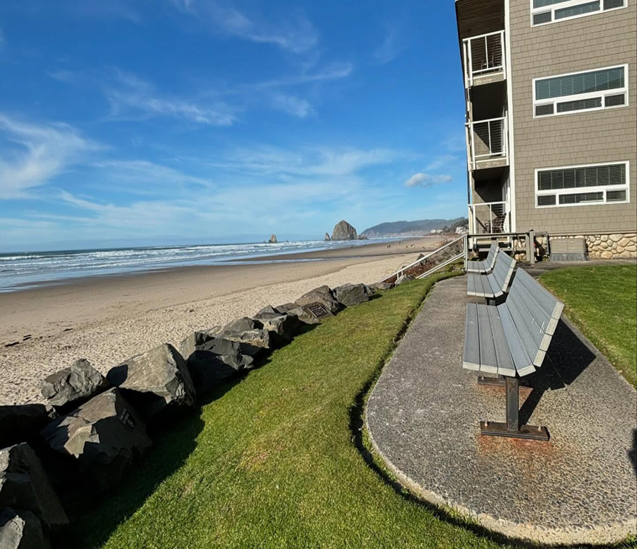 What's Old Is New Again: N. Oregon Coast's Tolovana Inn Redecorates ...